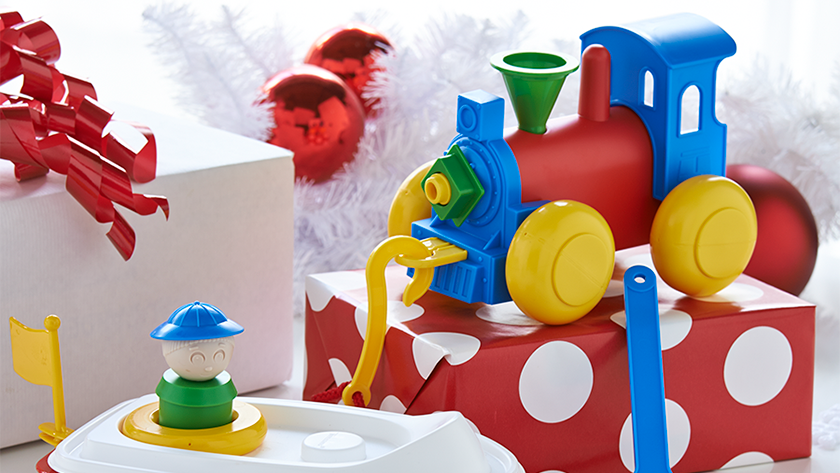 Tupperware Noah's Ark & Train | allsales.ca